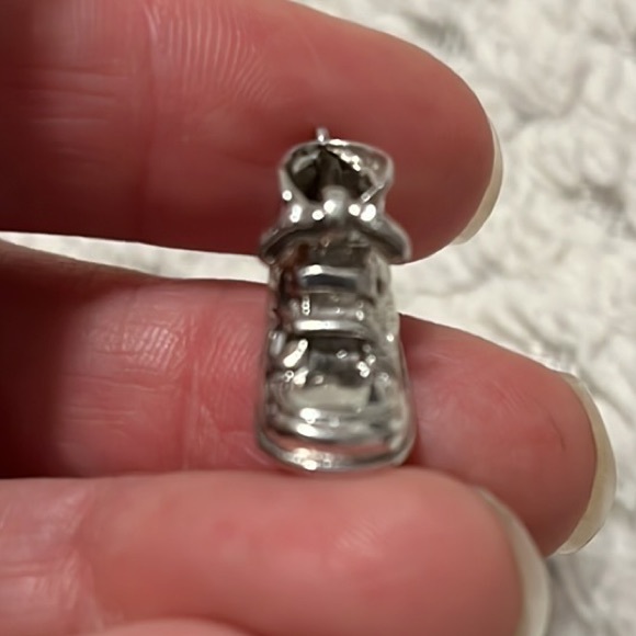 Wells | Jewelry | Sterling Silver 966 Baby Shoe | Poshmark